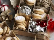25 Sensational Christmas Shortbread Variations