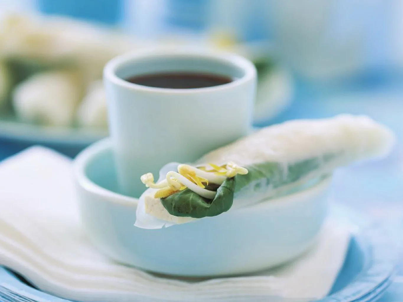 Tofu and bok choy rice paper rolls | Women's Weekly Food