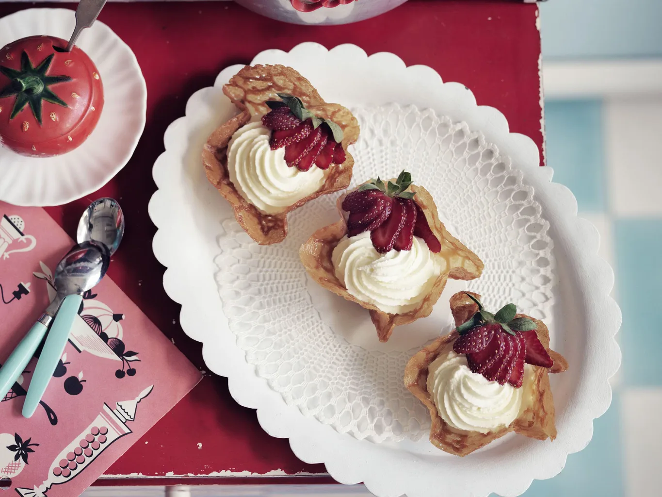 Brandy snap baskets | Women's Weekly Food