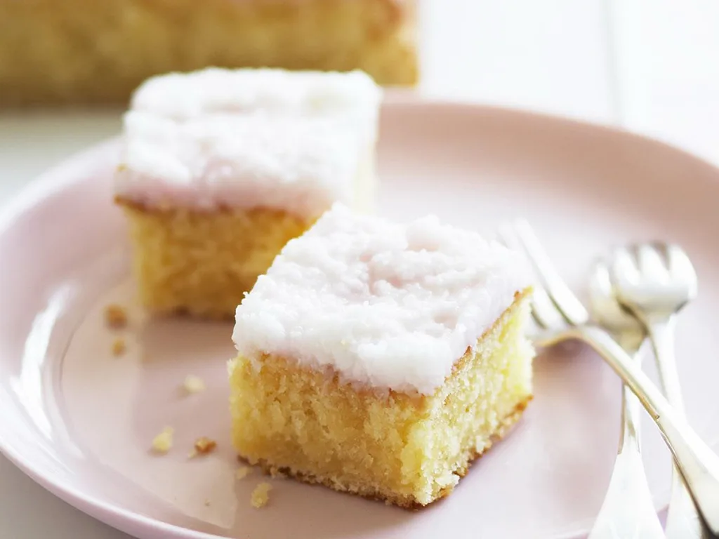 Coconut cake | Women's Weekly Food