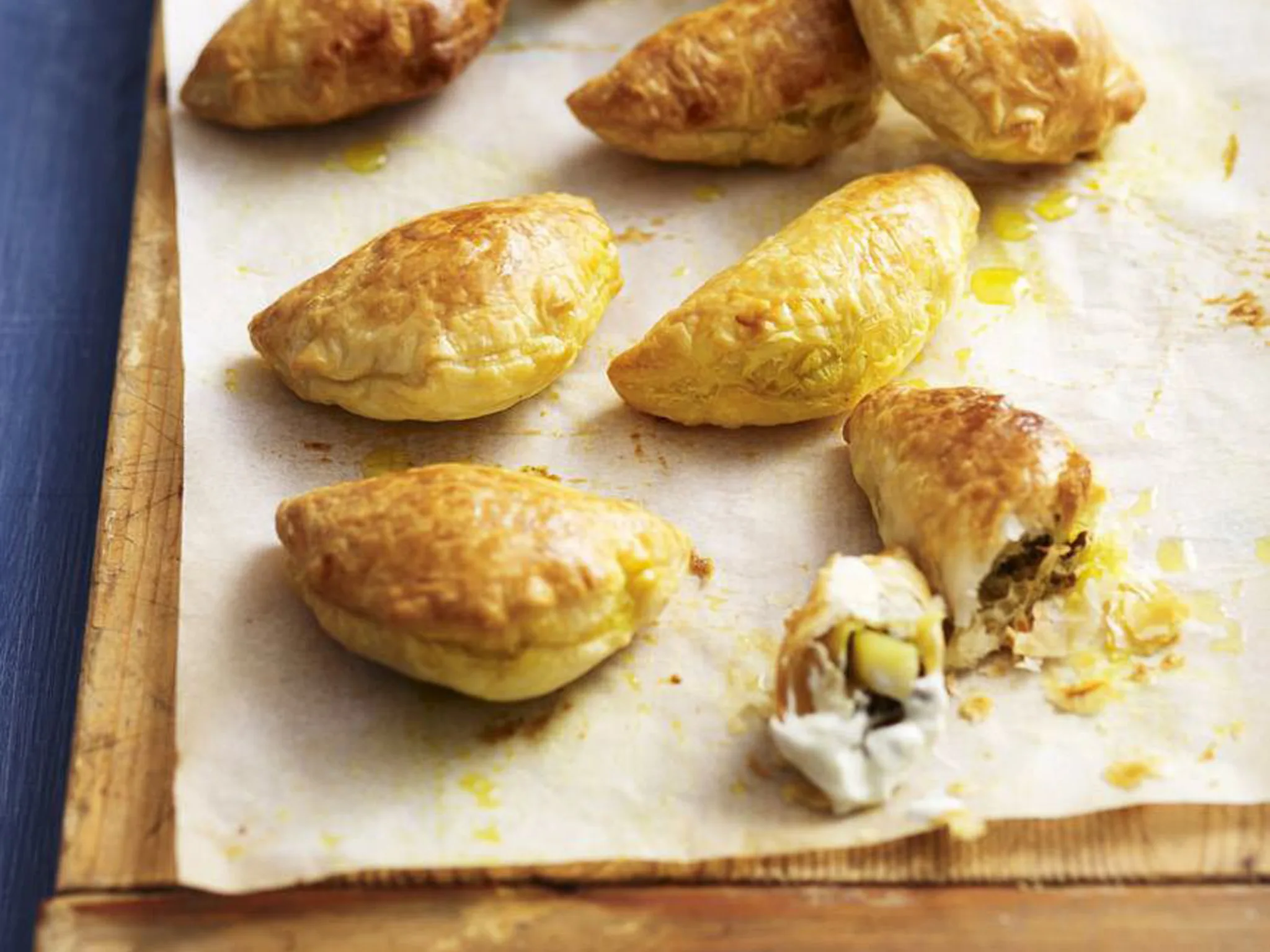 Curry puffs | Women's Weekly Food