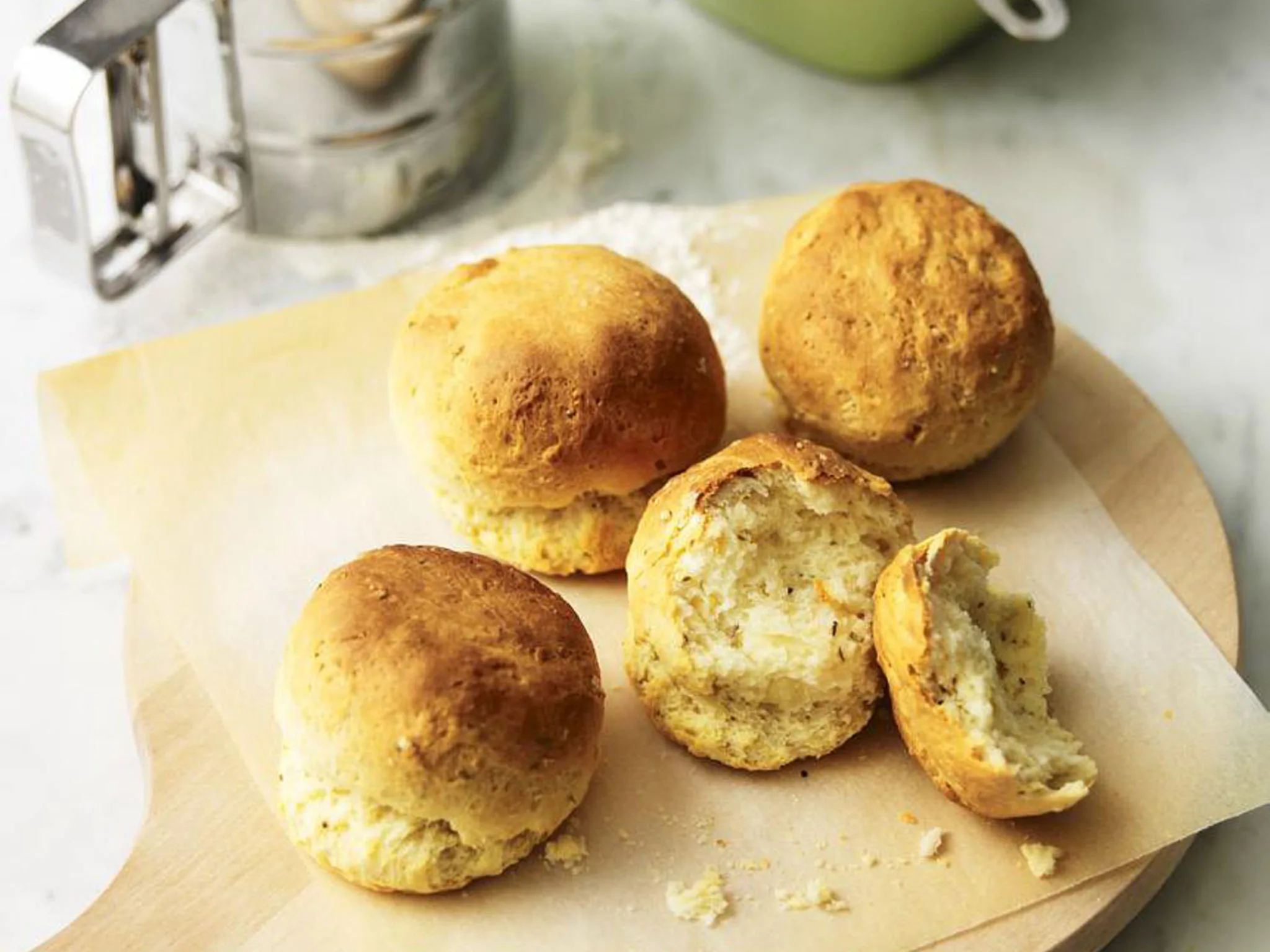 Little dampers with herbs | Women's Weekly Food