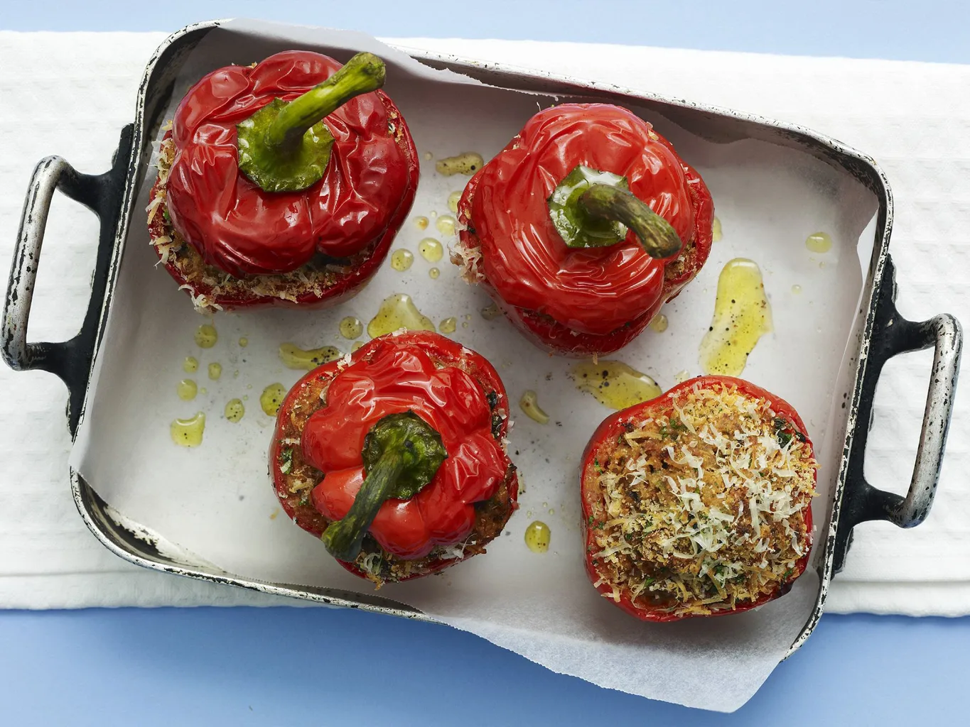 Stuffed capsicum recipe | Women's Weekly Food