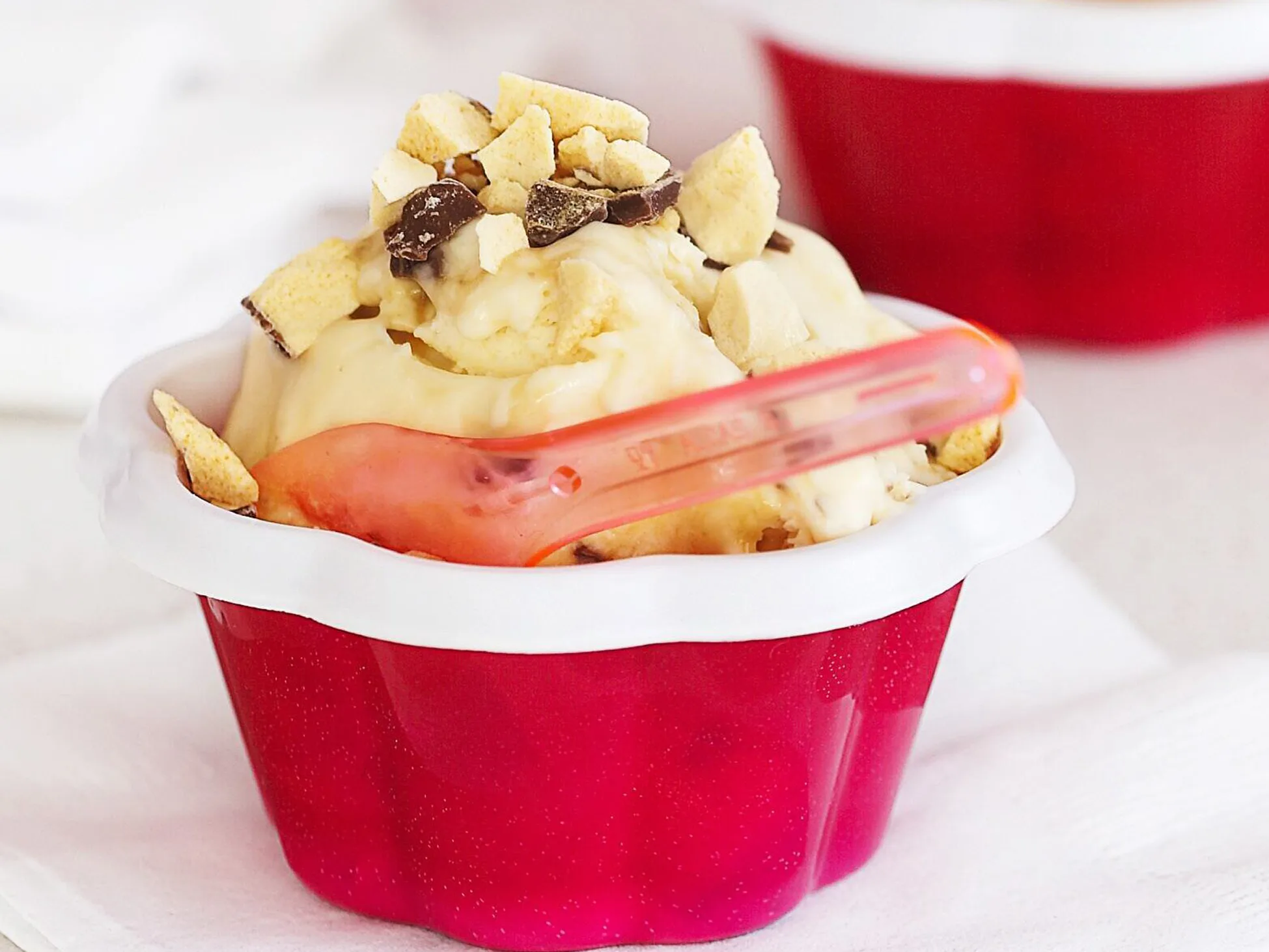 Hokey pokey ice-cream | Women's Weekly Food
