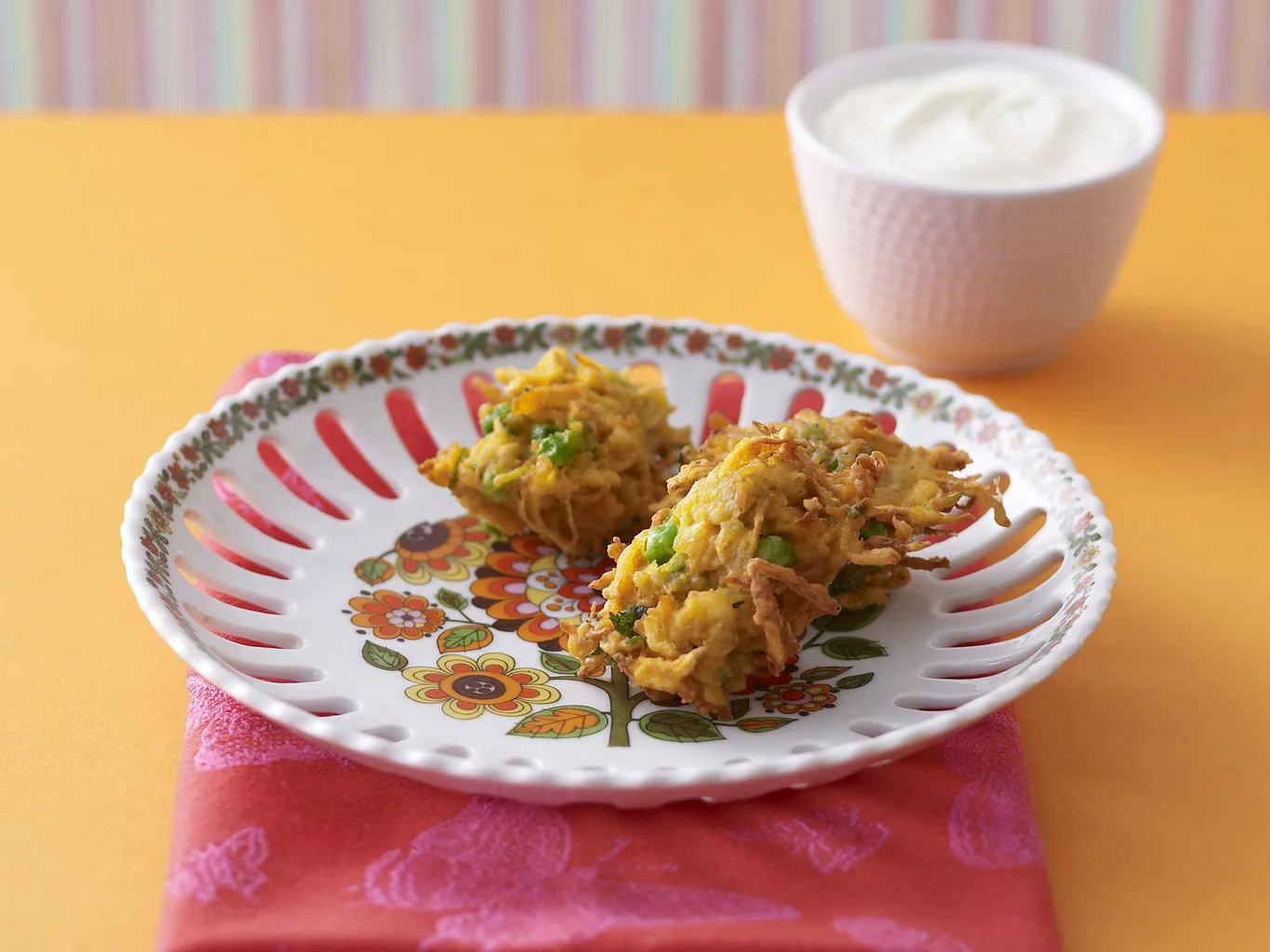 Indian vegetable fritters | Women's Weekly Food