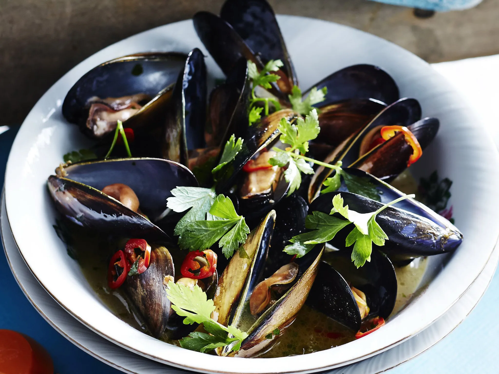 Garlic and chilli mussels | Women's Weekly Food