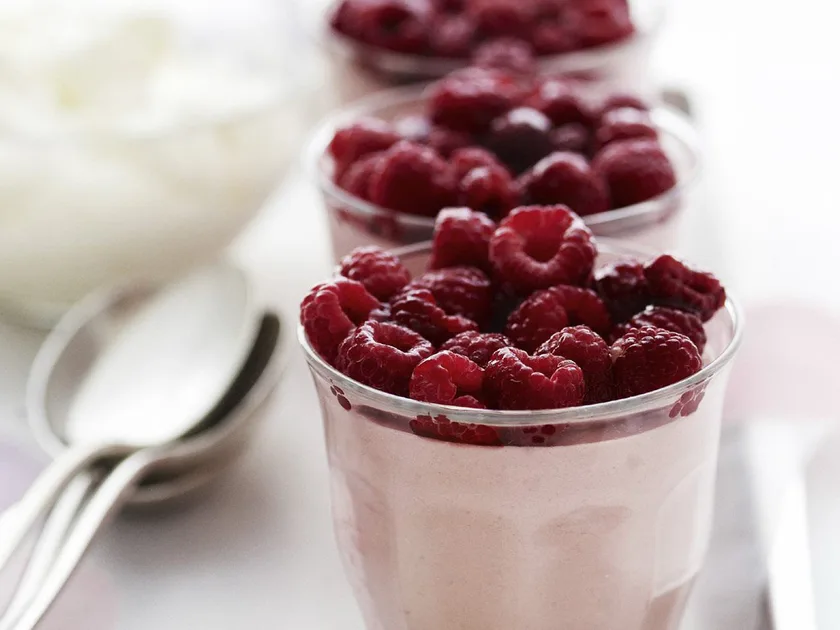 Fresh raspberry mousse | Women's Weekly Food