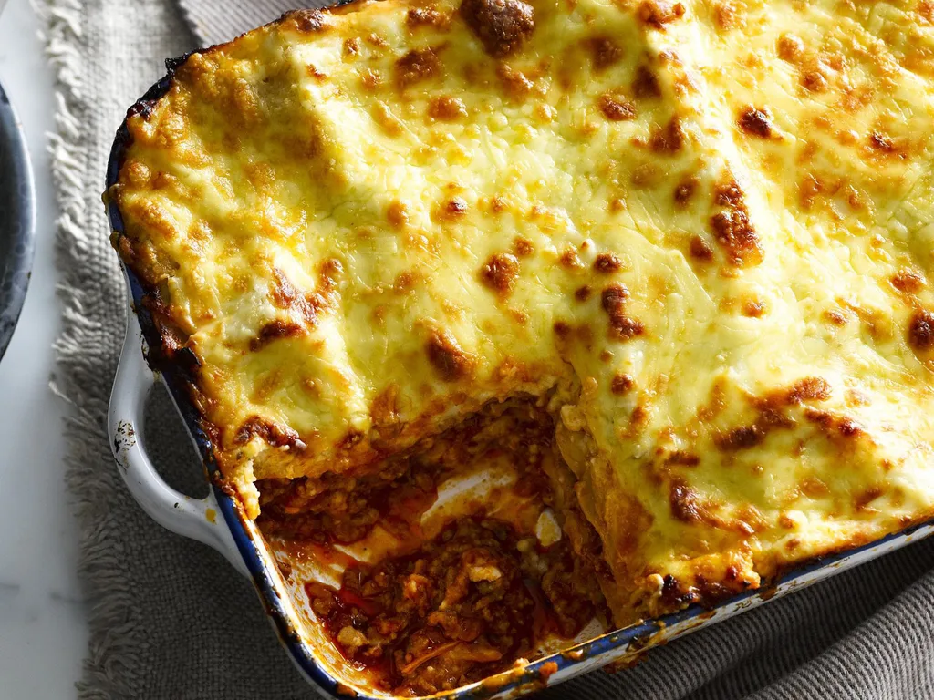 Pork and veal lasagne | Women's Weekly Food