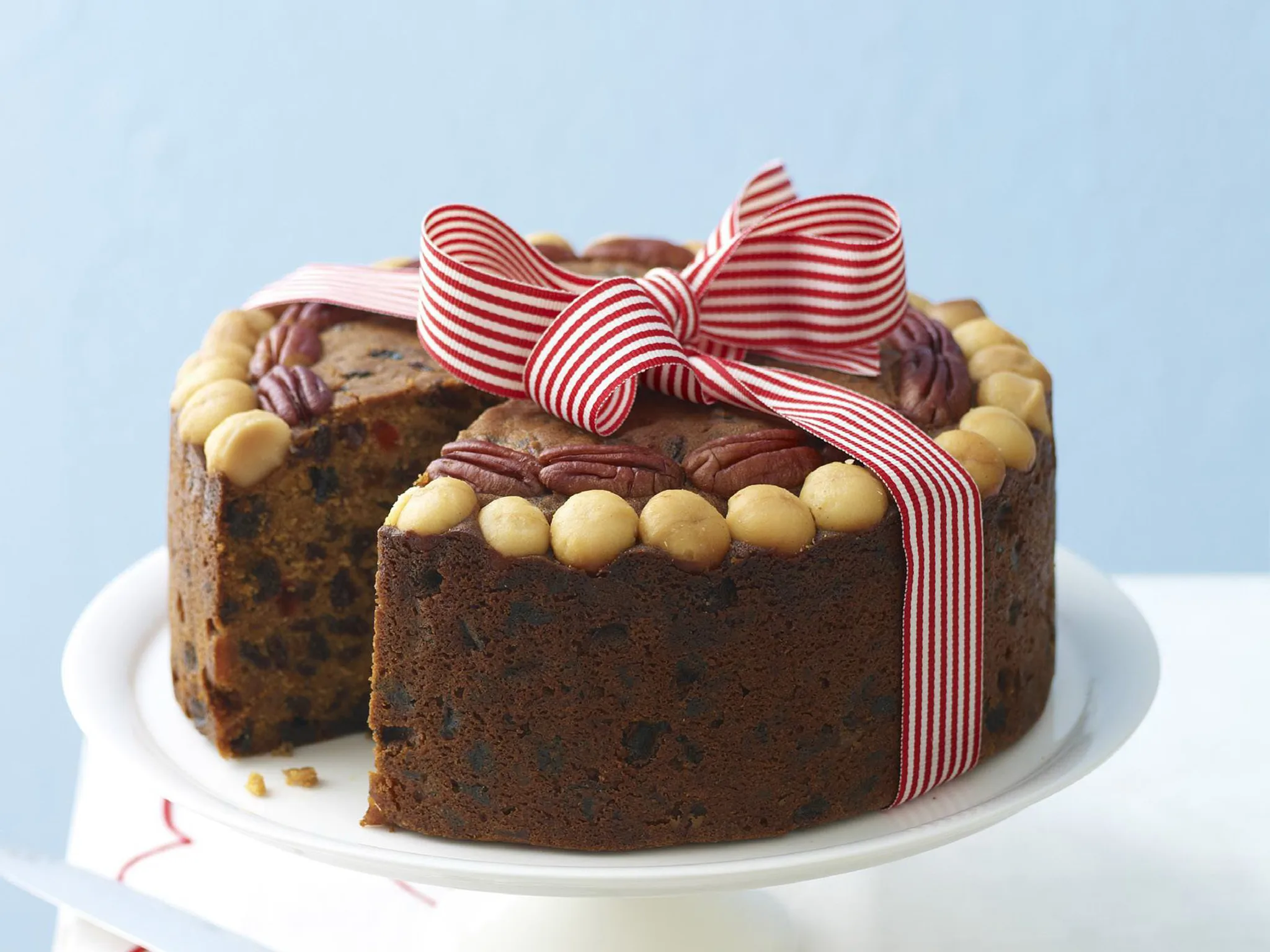 Moist Christmas Cake Recipe + Make Ahead Tips | Women's Weekly Food
