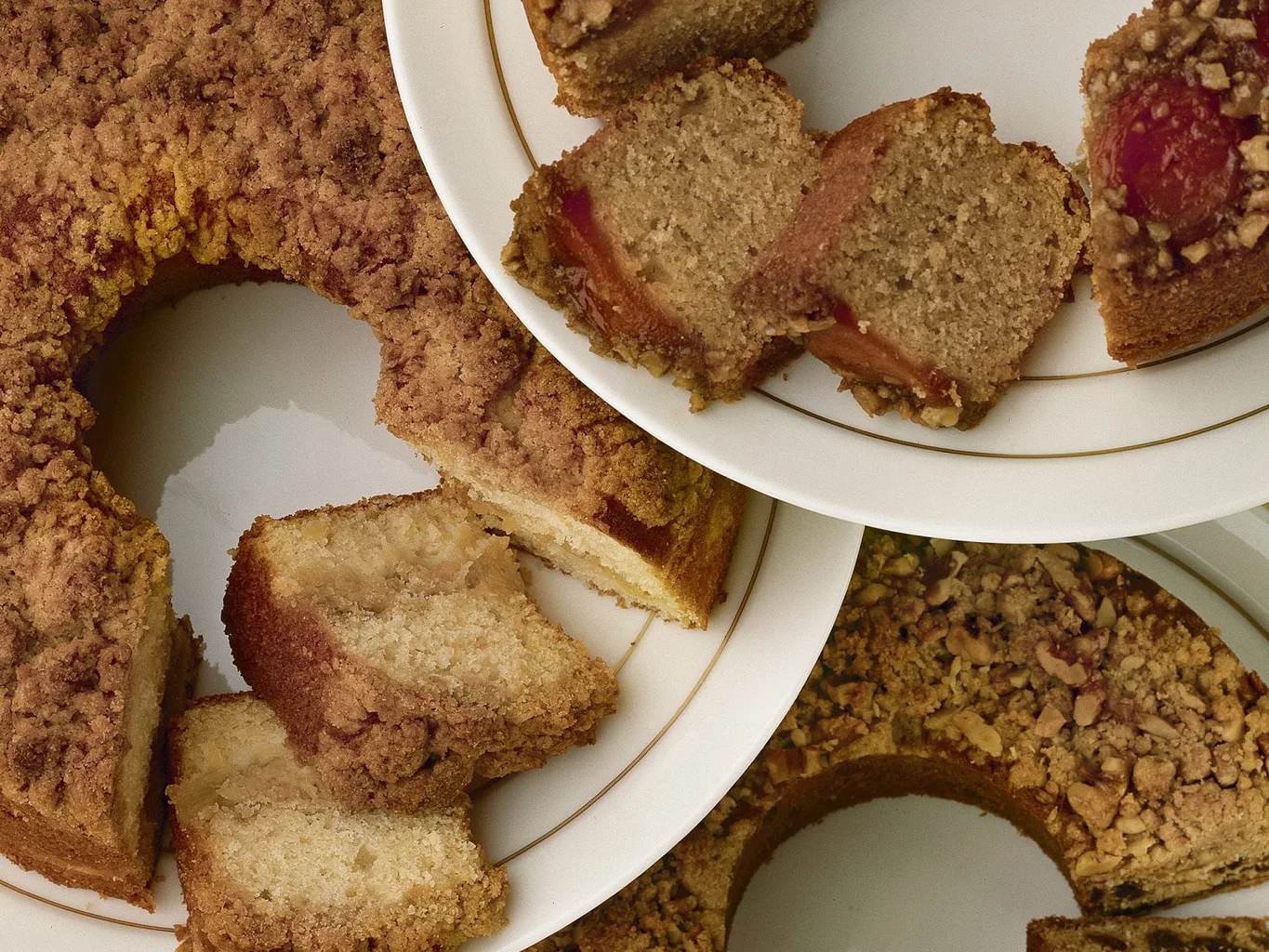 Pineapple crunch cake | Women's Weekly Food
