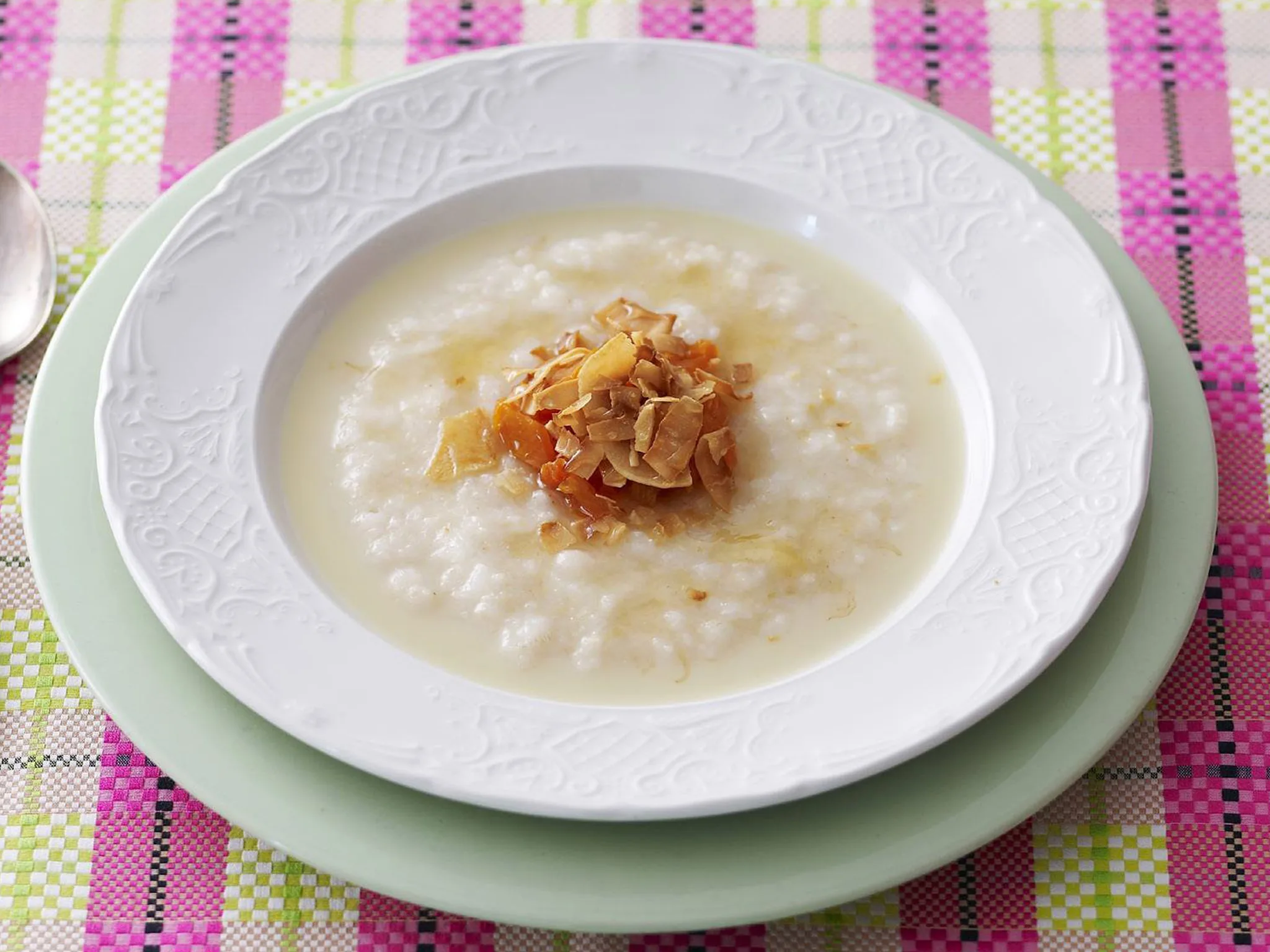 16 Porridge Recipes to Warm Up Your Mornings