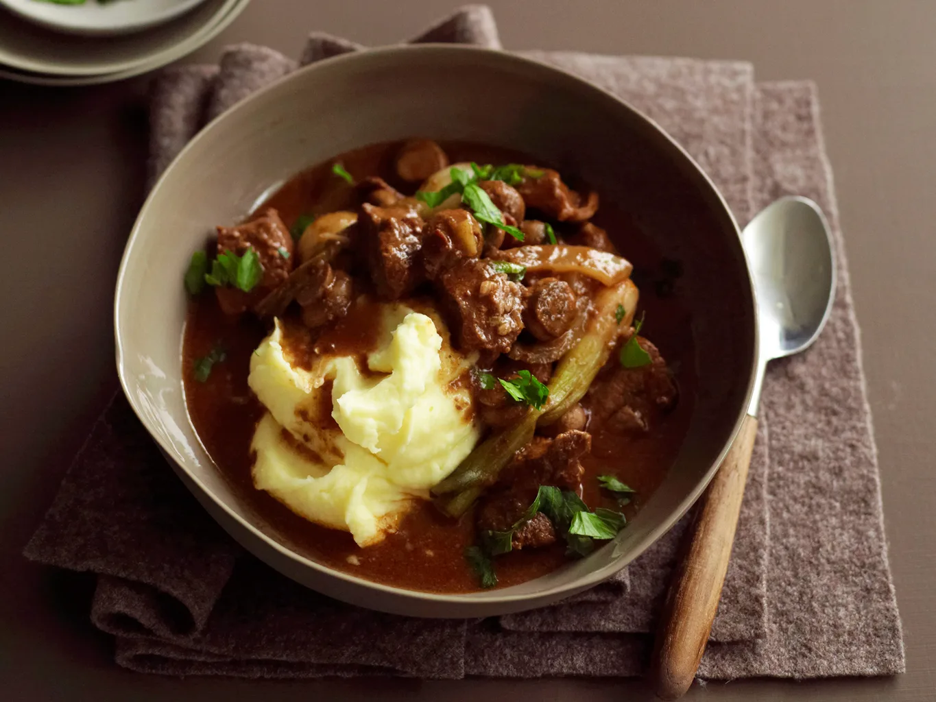 Slow-Cooker Beef, Mushroom and Red Wine Stew