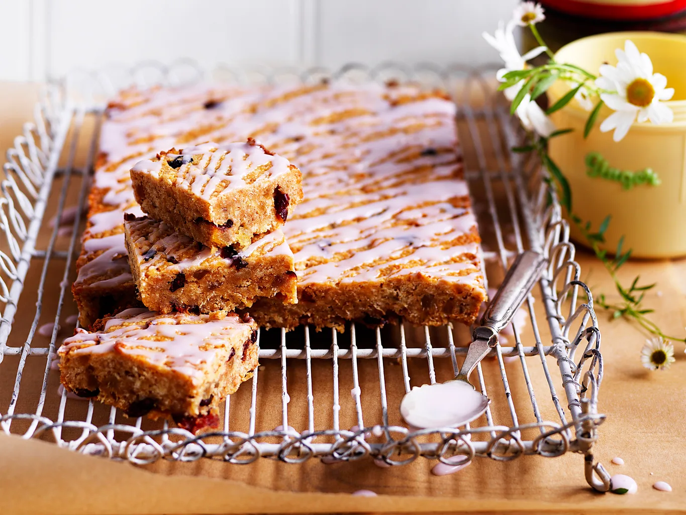 Ginger and lemon slice | Women's Weekly Food