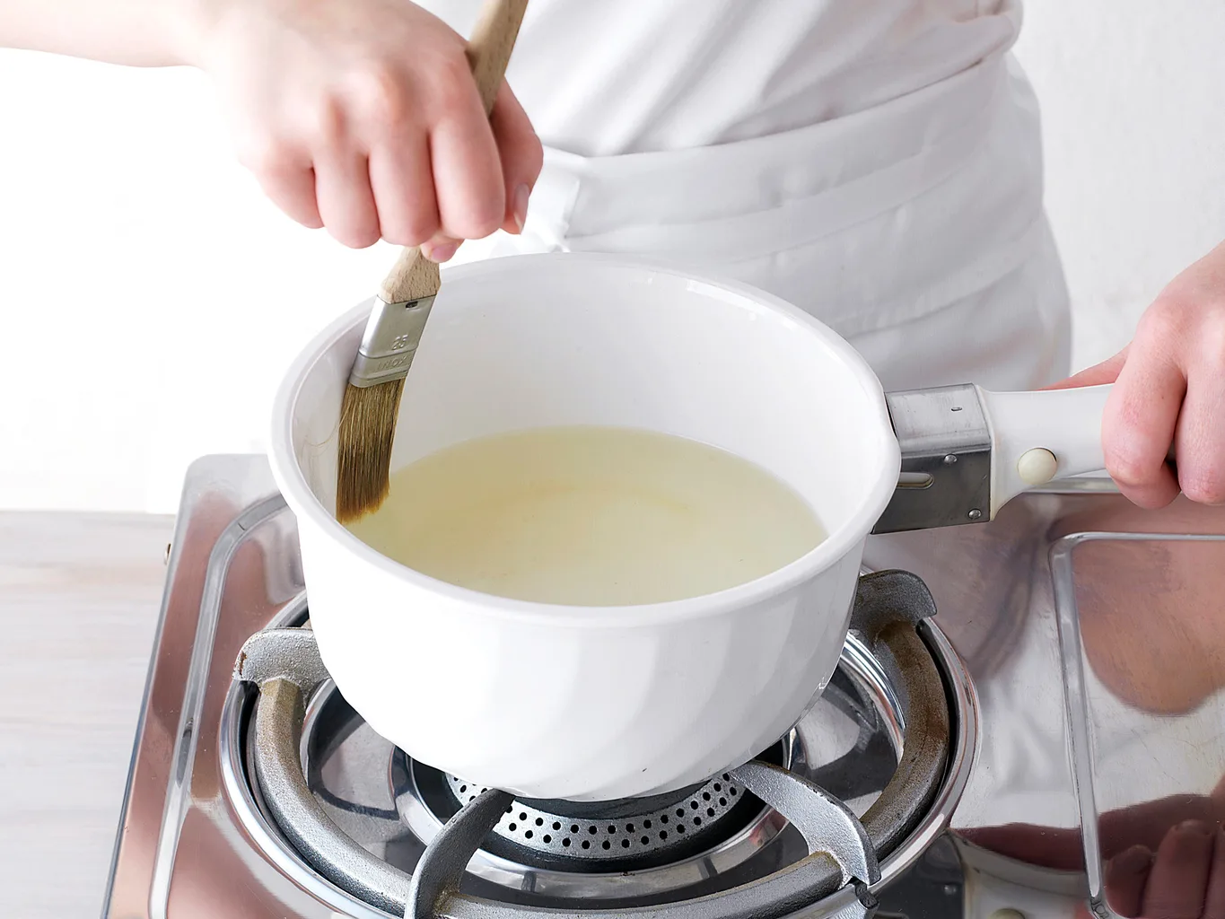 How to make sugar syrup and caramel | Women's Weekly Food