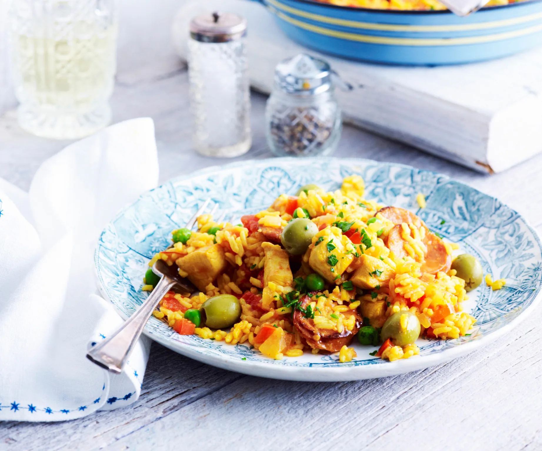 Chicken and chorizo paella in a slow cooker