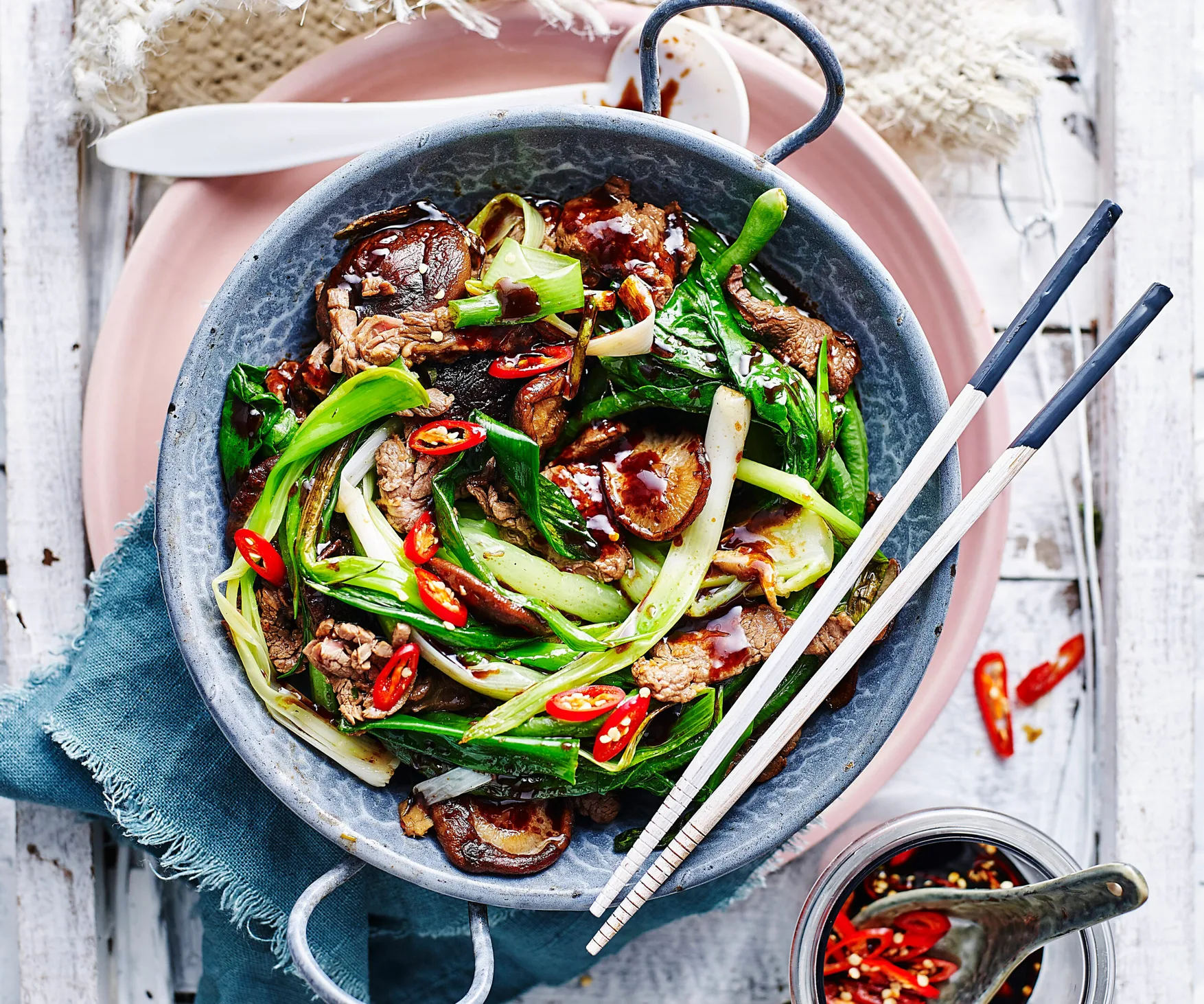 How to make a classic beef chow mein at home | Women's Weekly Food