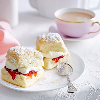 Scones Recipe: Perfectly Light, Fluffy and Easy