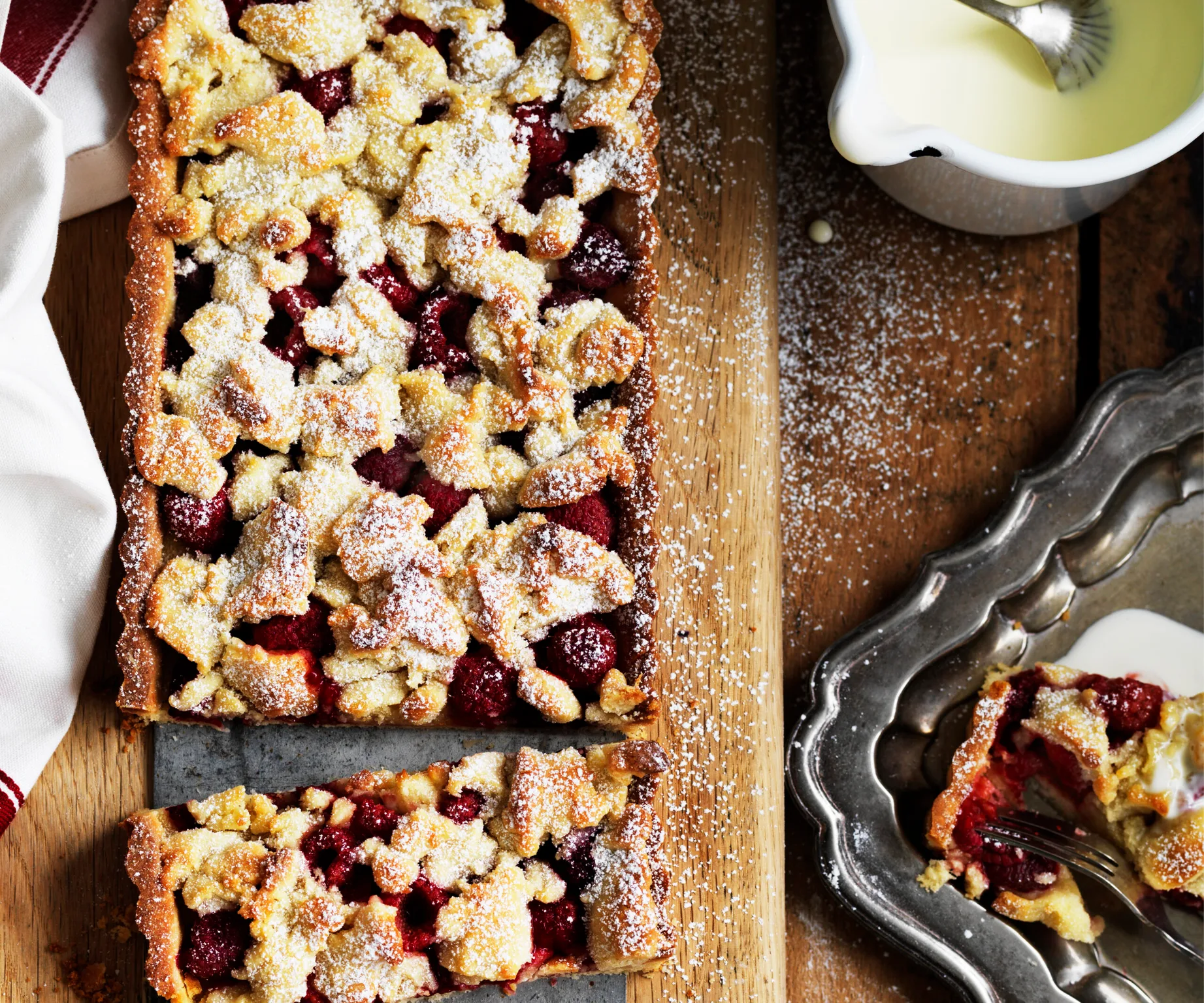 Raspberry crumble almond tart | Women's Weekly Food