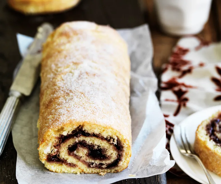 Jam roll | Women's Weekly Food