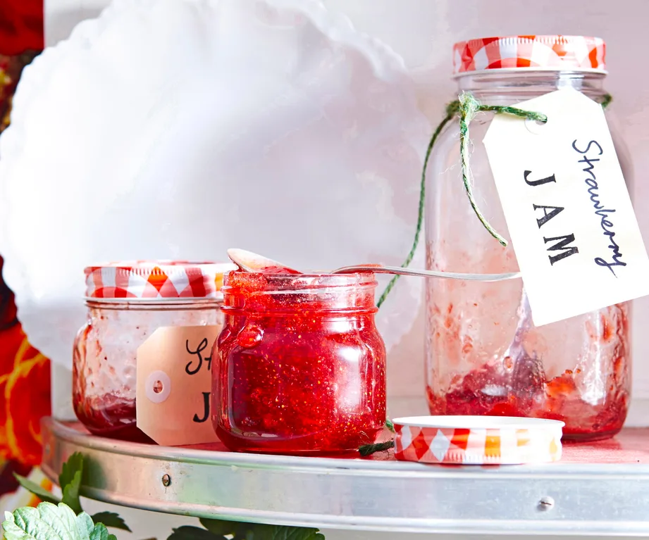 Julie Goodwin's strawberry jam | Women's Weekly Food