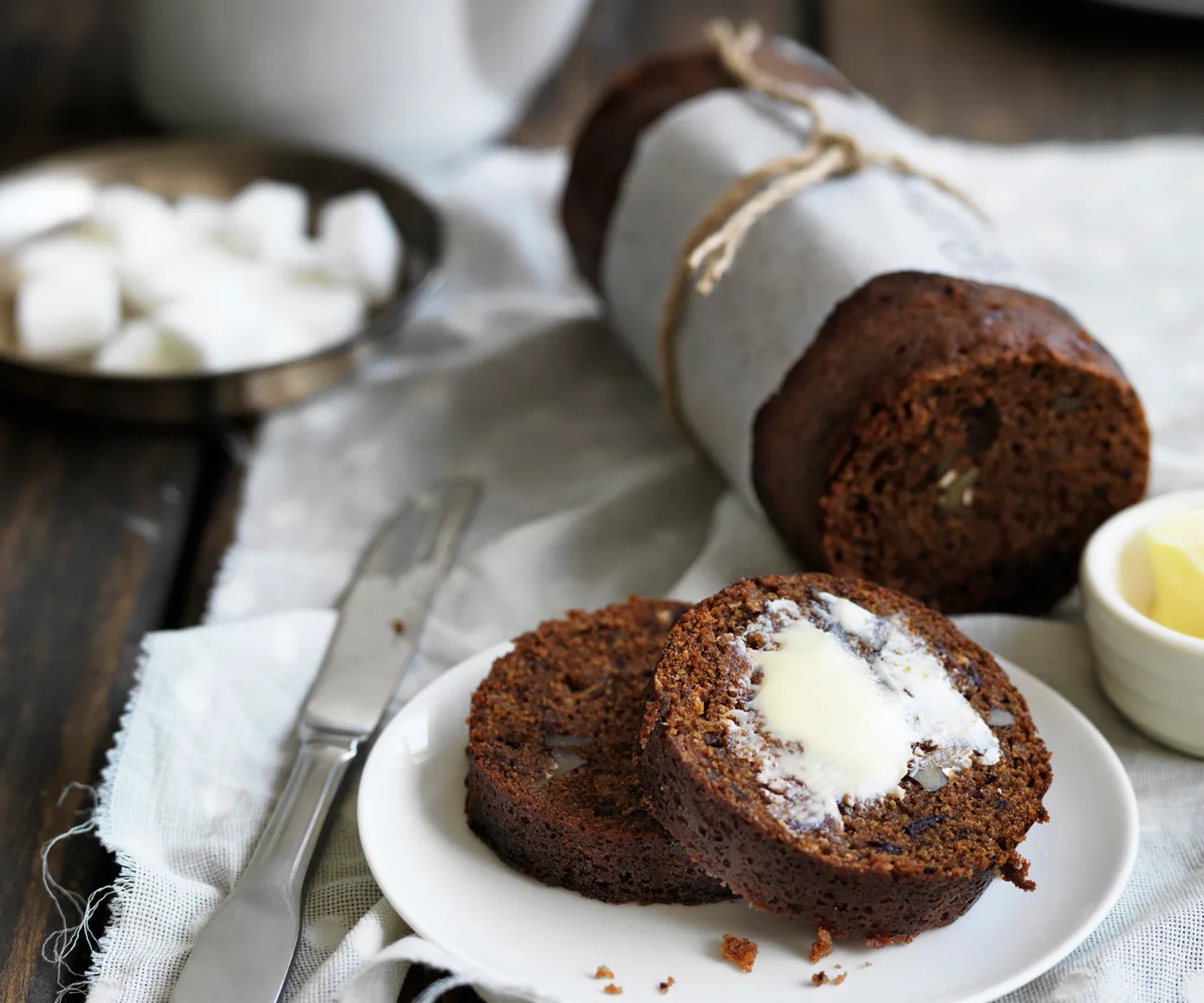 Date and walnut roll | Women's Weekly Food