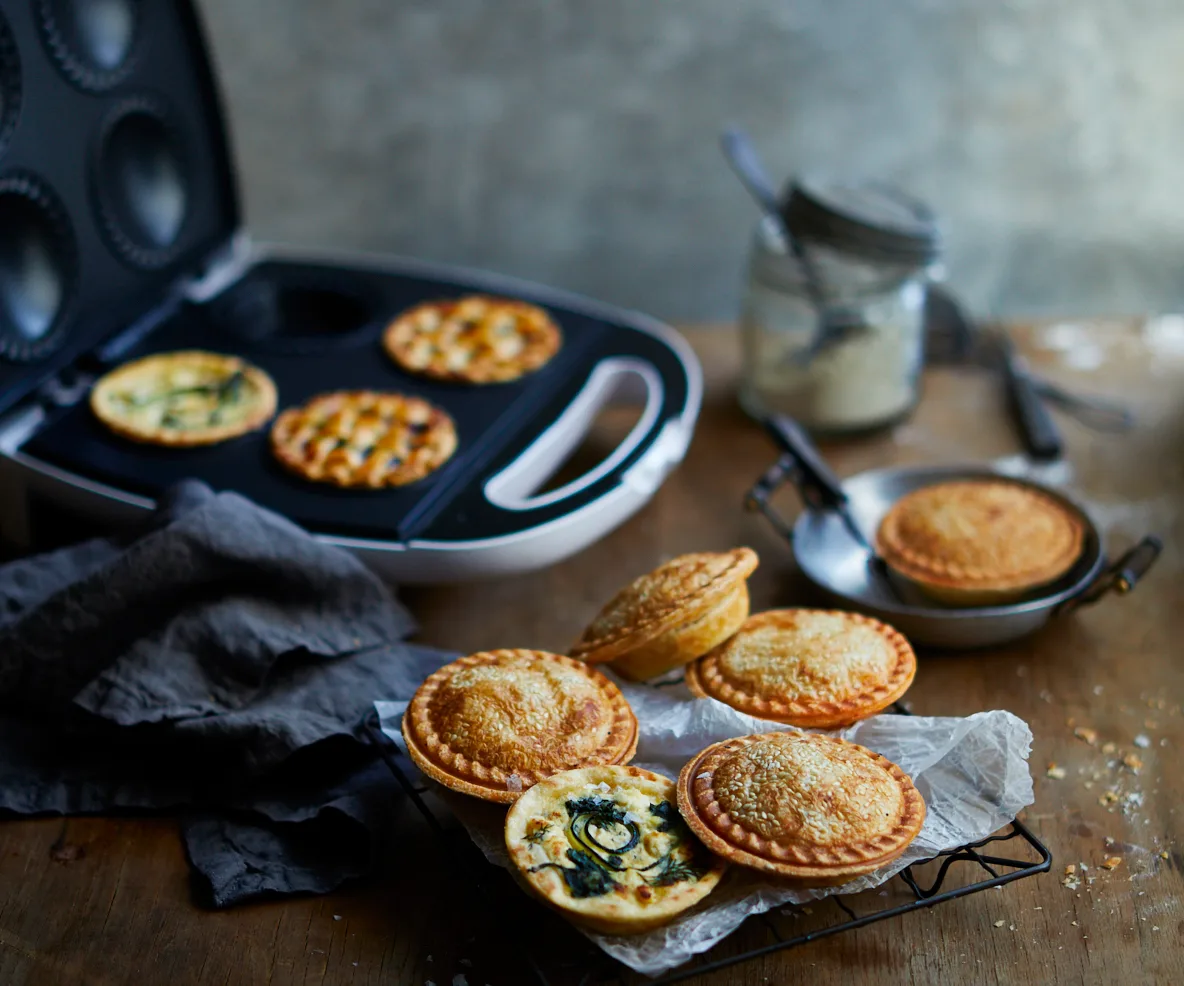 20 delicious recipes to try in your pie maker