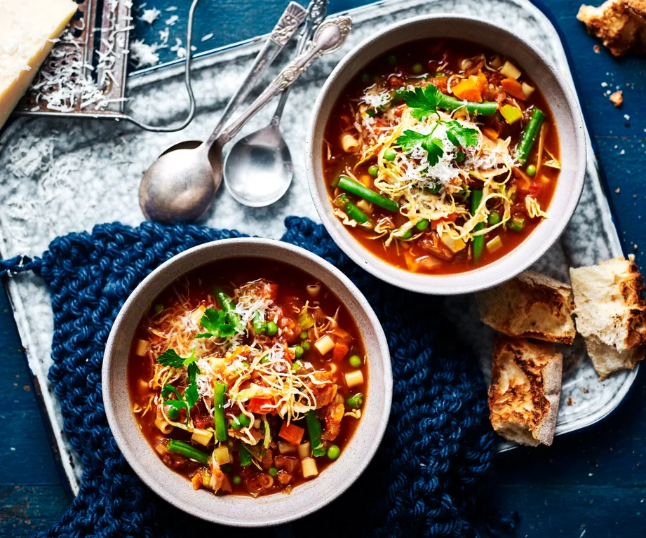 Slow cooker vegetable minestrone | Women's Weekly Food