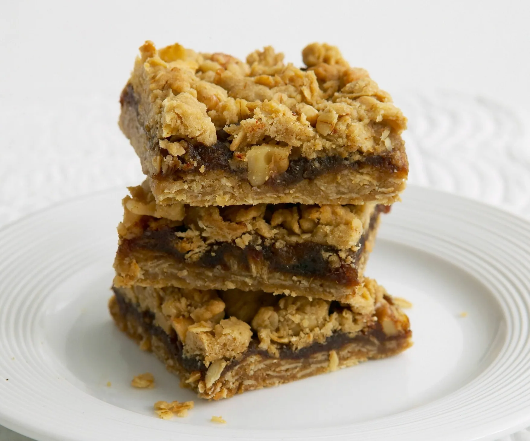 Plum crumble slice | Women's Weekly Food