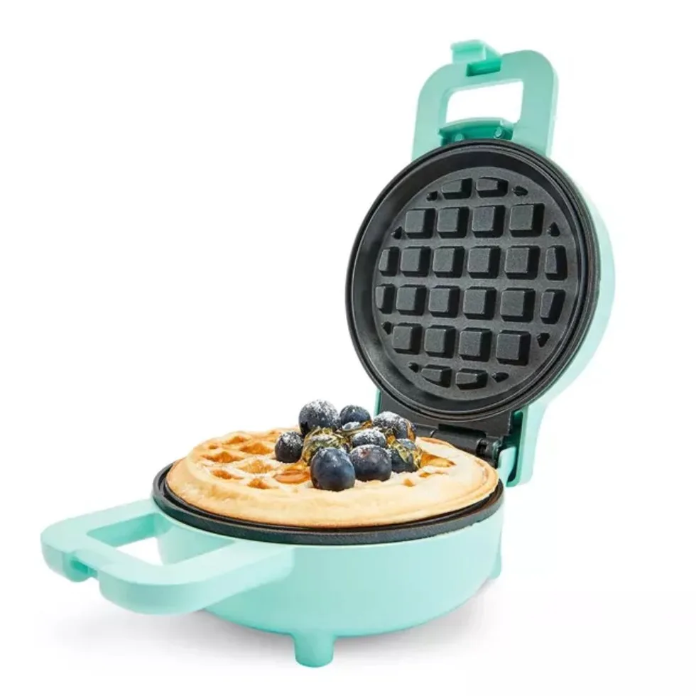 Buttermilk waffle recipe | Women's Weekly Food