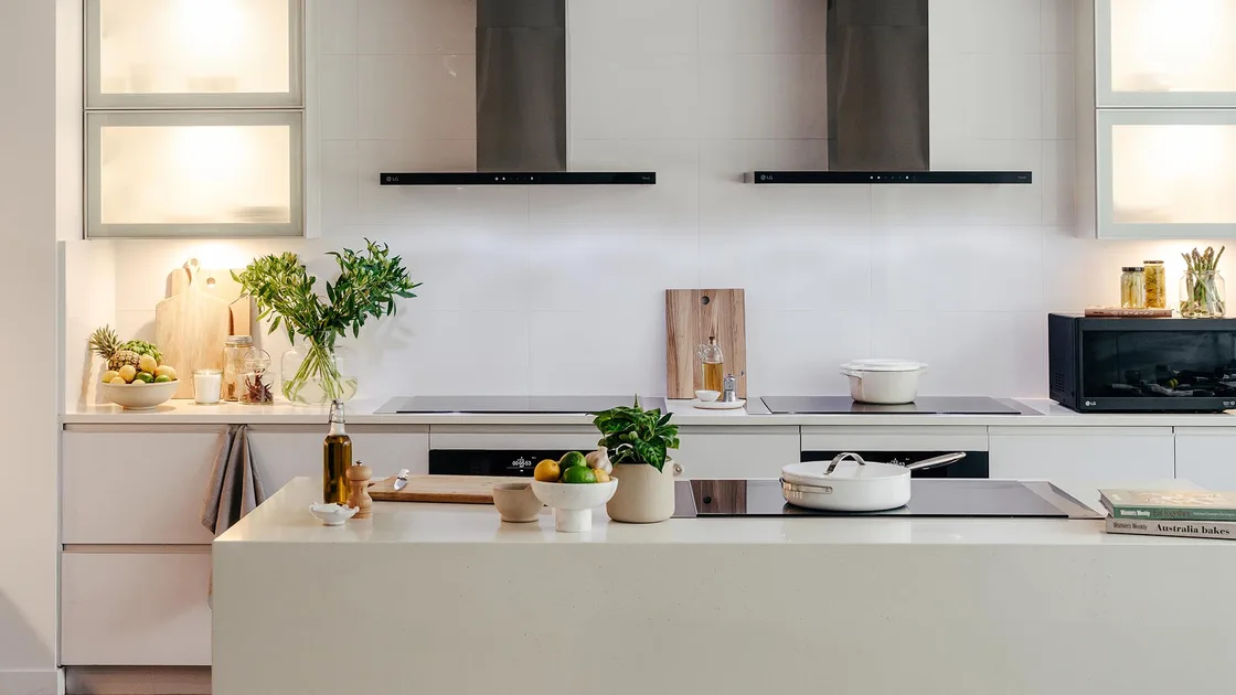 LG InstaView™ 6-in-1 oven and induction cooktop reviewed | Women's ...