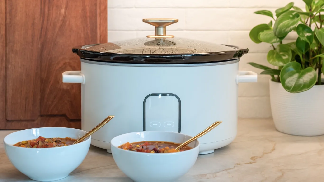 7 Best Slow Cookers In Australia For Easy, Tasty Cooking In 2026 ...