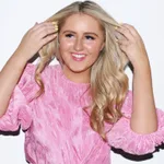 Miranda Kerr Shares Surprising Hack For Glowing Skin | marie claire