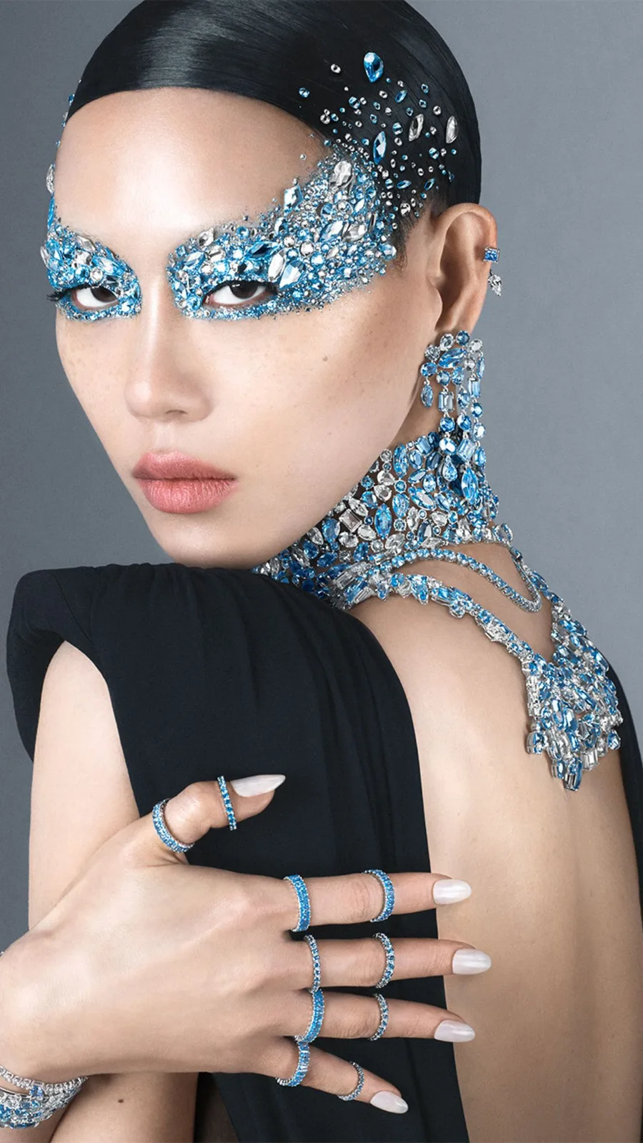Photographer Steven Meisel Lenses Swarovski Holiday Campaign | marie claire