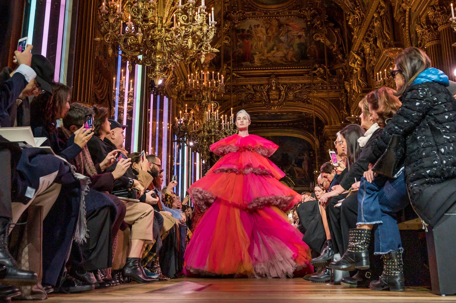 Where Do Rich People Shop? Mega Wealthy Spending Habits Revealed ...