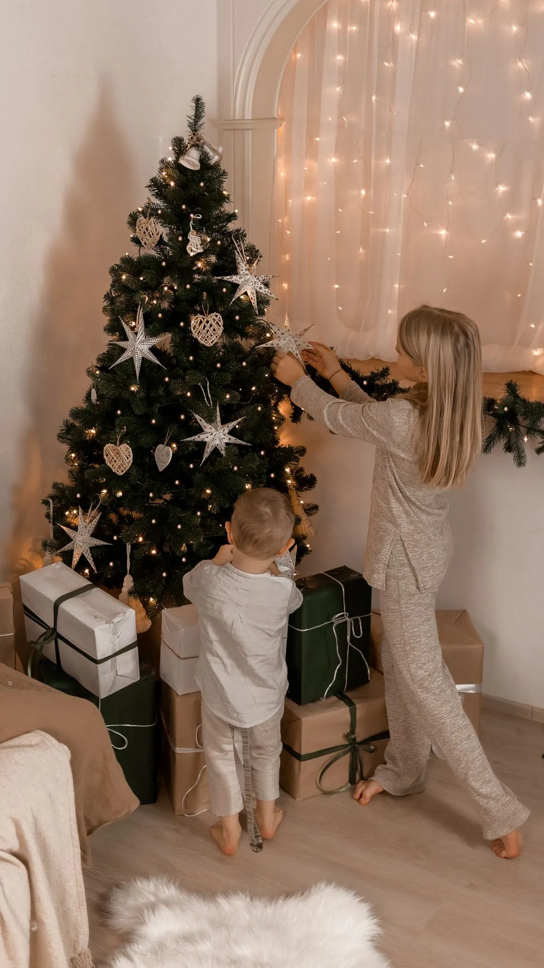 Christmas Décor 2023: 'Sad, Beige' Is Out And Colourful Nostalgia Is In ...