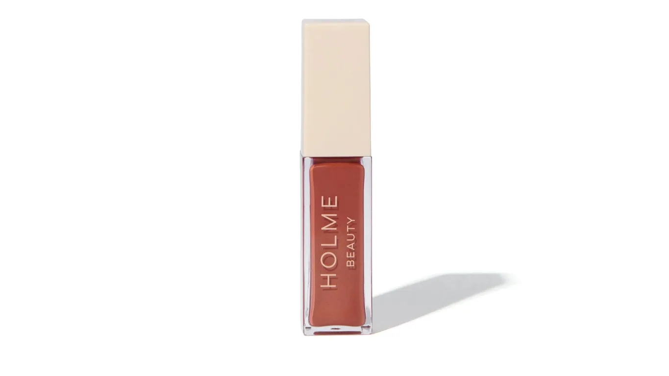 7 Dewy, Pigmented Blushes For Your Makeup Collection | marie claire