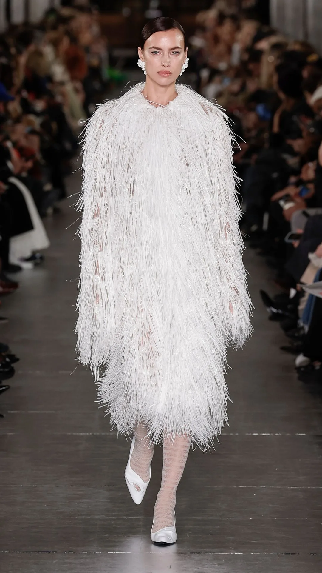 The Best Celebrity Looks From New York Fashion Week | marie claire