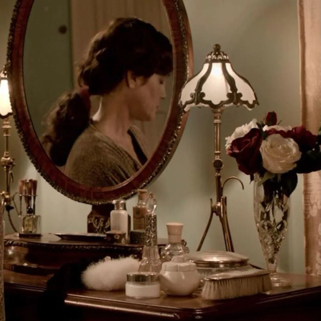 A Dressing Table Will Help You Get Ready Like A Grown Up| marie claire