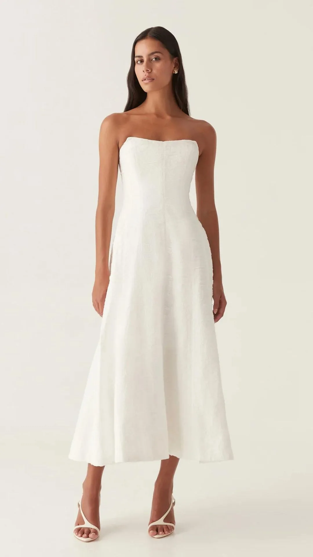 6 Chic Off-The-Rack Wedding Dresses For The Laid Back Bride | marie claire