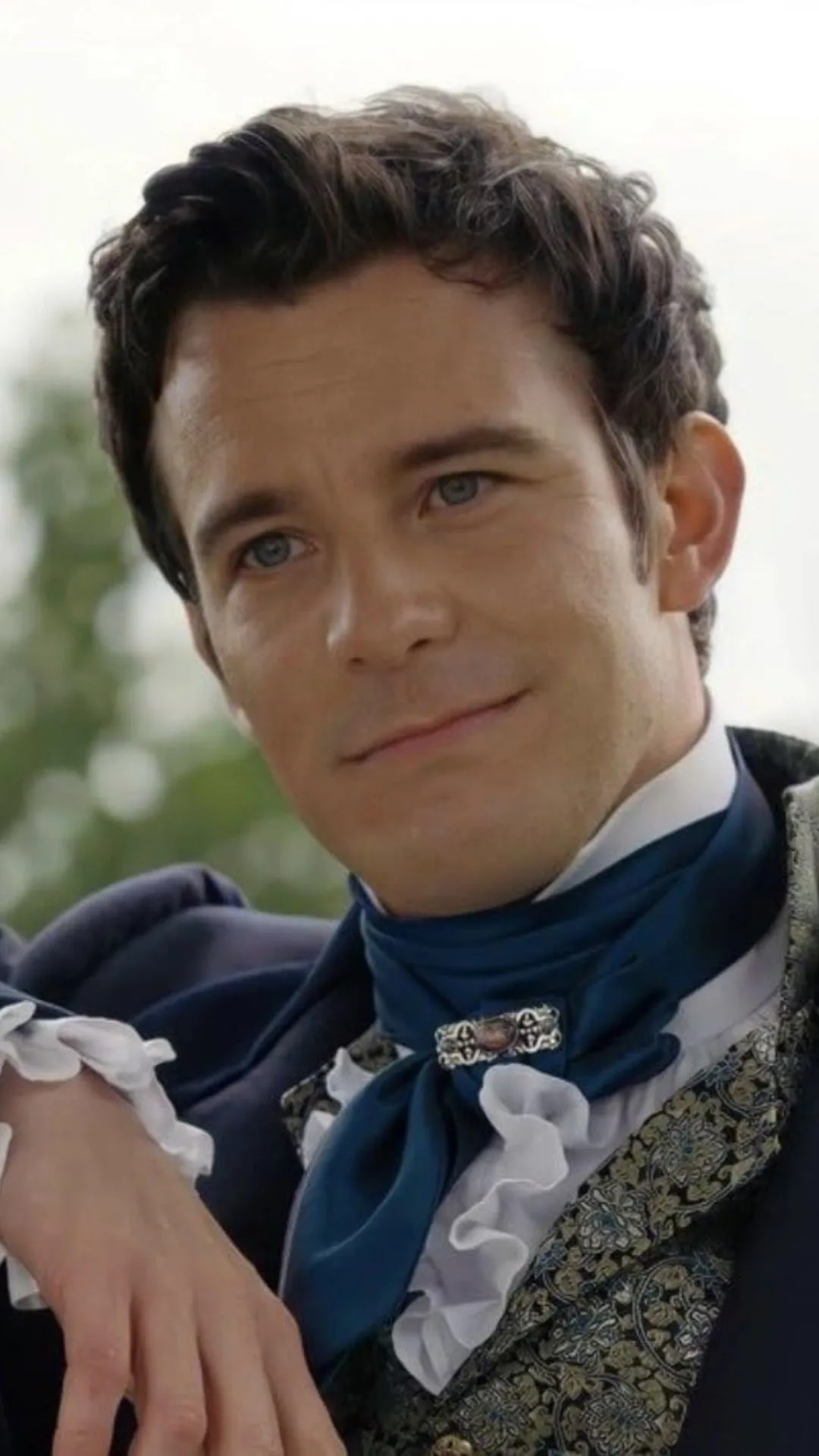 Who Is Luke Thompson, AKA Benedict Bridgerton, Dating?