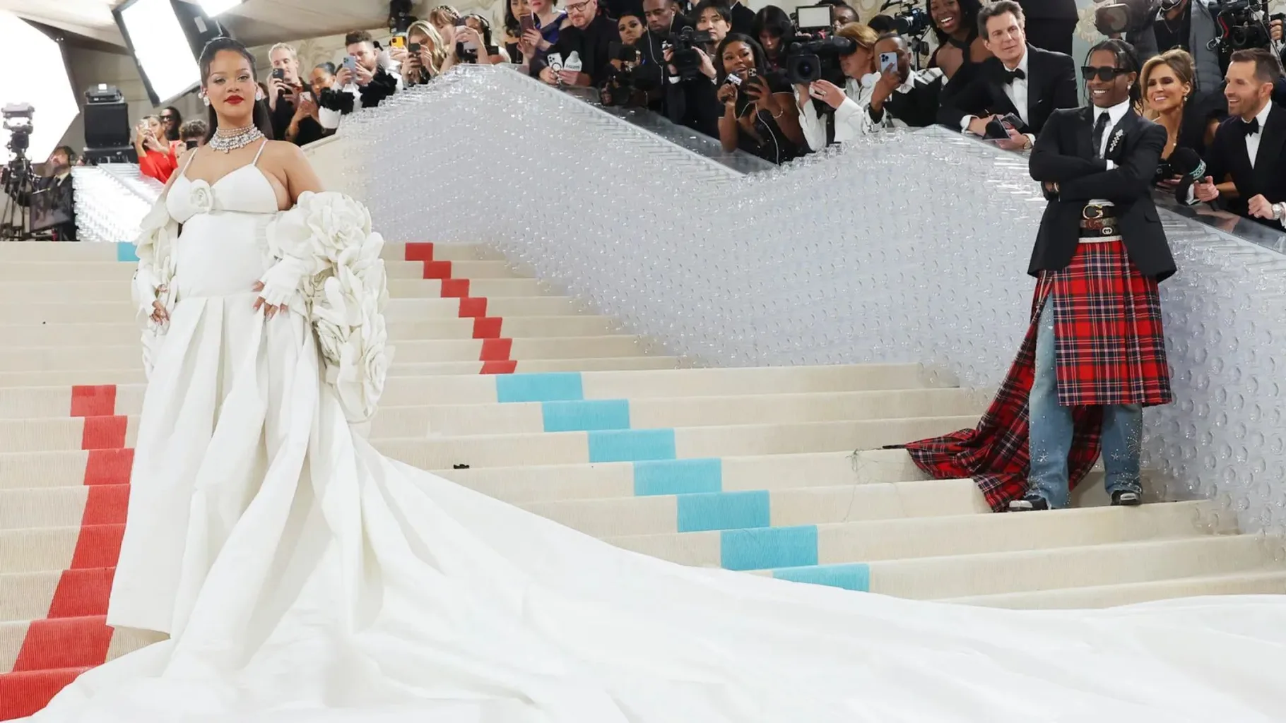 What Happens Inside The Met Gala? Here's A Peek