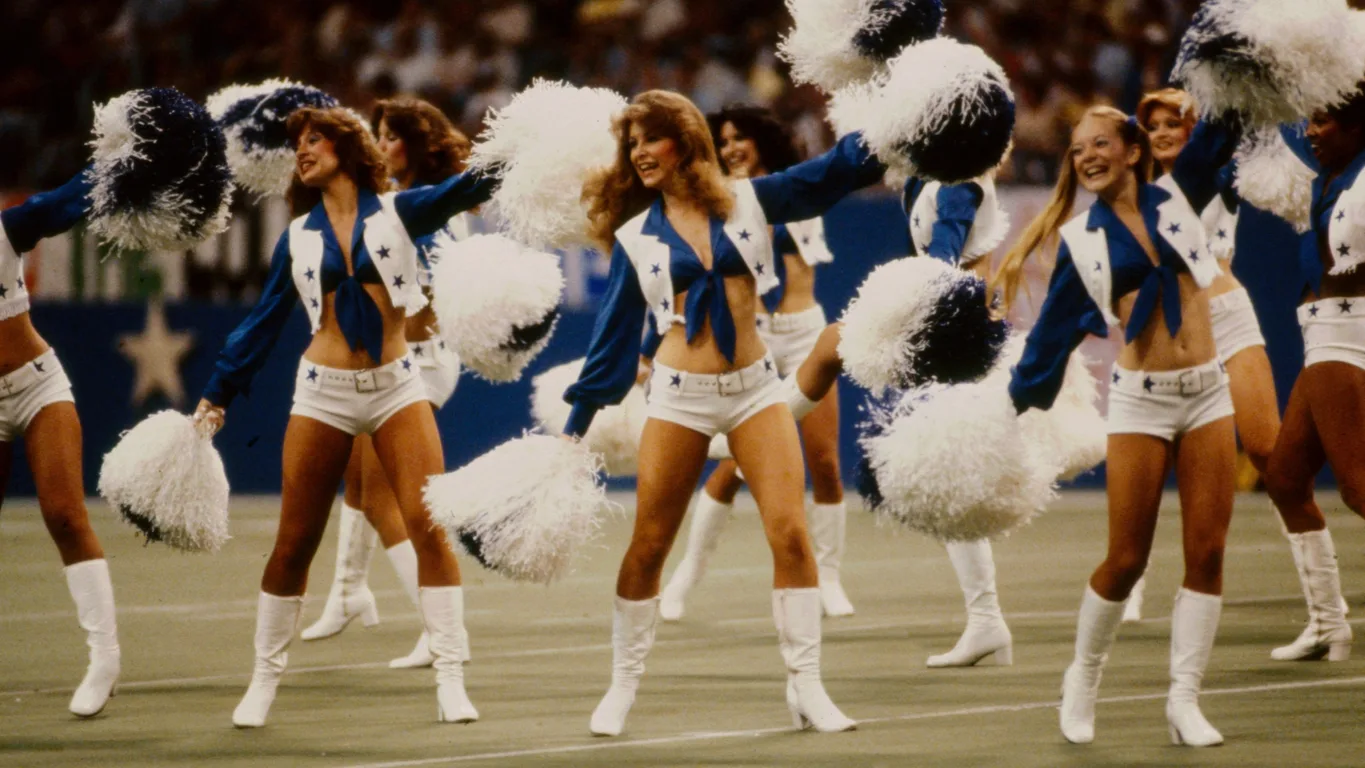 Vintage Photos Of Dallas Cowboys Cheerleaders: 70s, 80s & 90s | marie ...