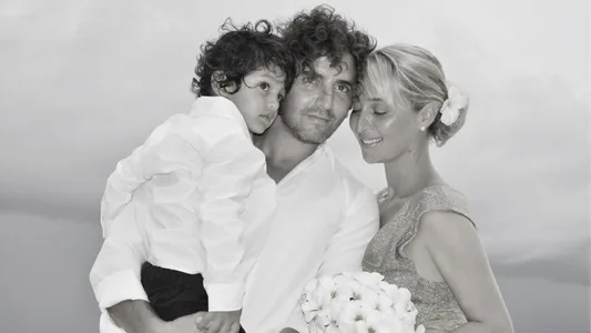 Inside Asher Keddie's Family Life With Her Husband And Children | marie ...