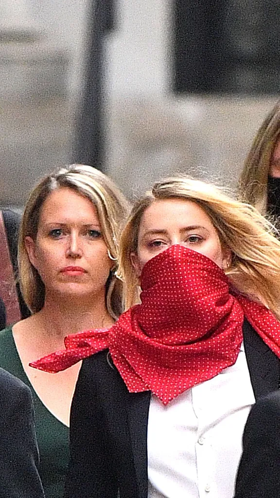 In conversation with Kathy Lette and Jennifer Robinson | marie claire