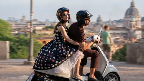 Emily In Paris Season Five: Cast, Location & More Revealed | marie claire