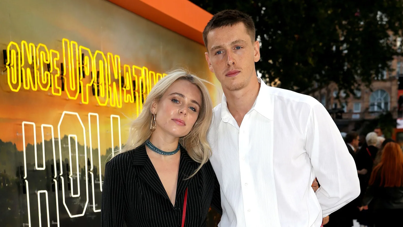 Is Harris Dickinson In A Relationship? An Important Investigation ...