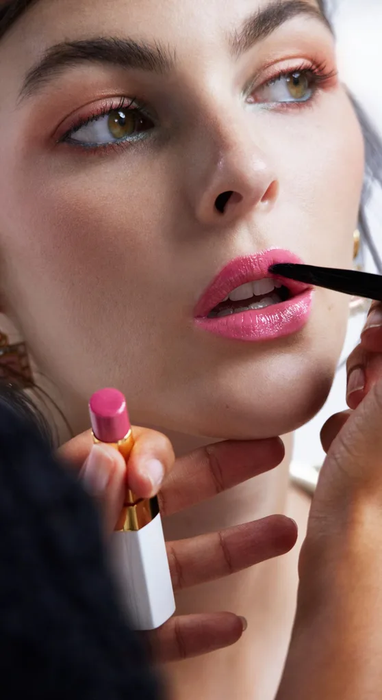 Chanel gets us thinking outside the box with new makeup collection ...