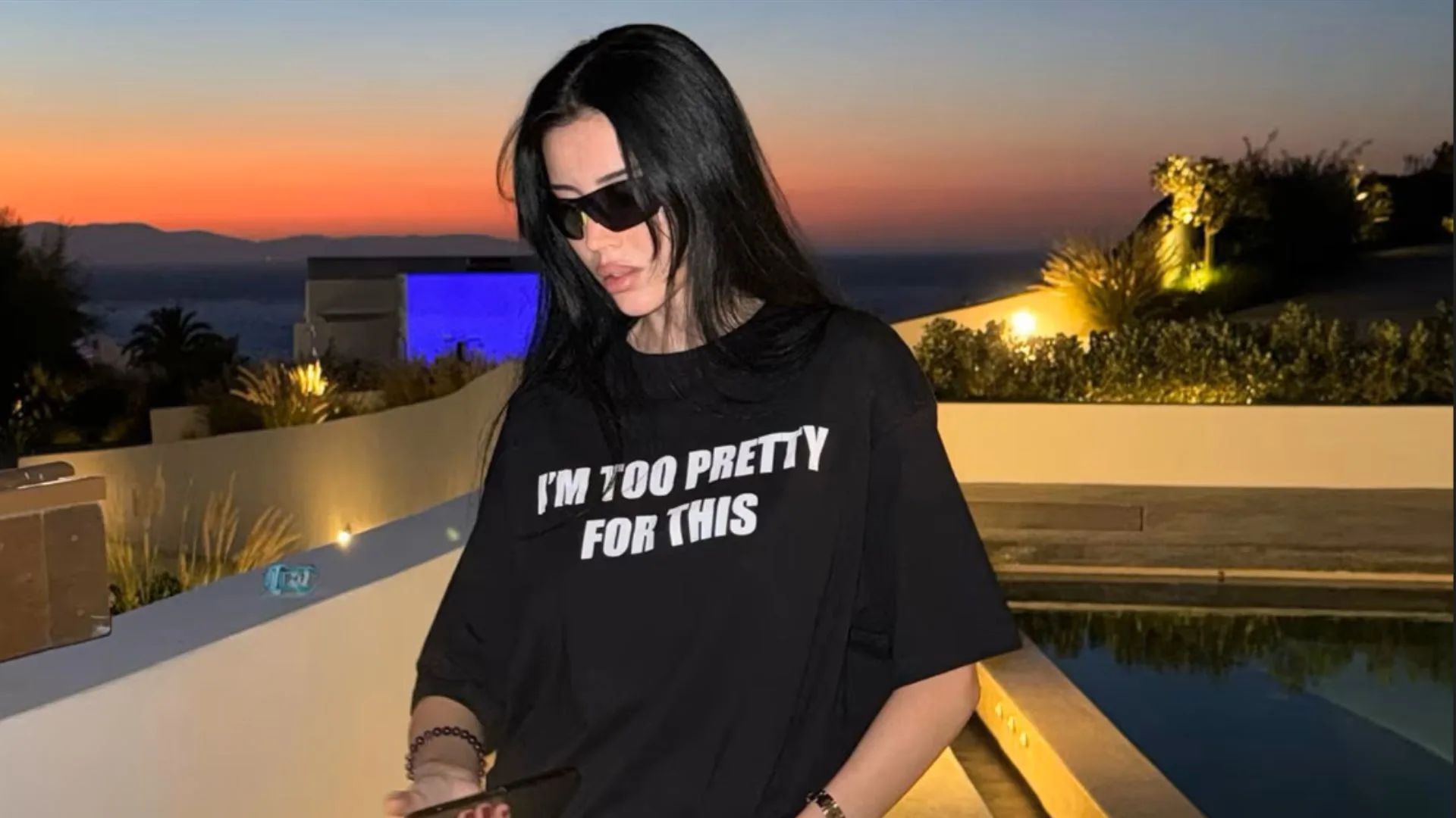 What Are Femcels & Are They Just As Dangerous As Incels? | marie claire