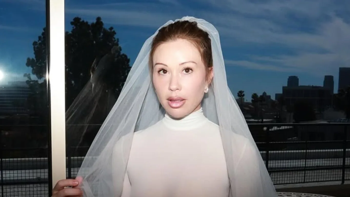 Gabby Windey Frees The Nipple In Daring Wedding Dress