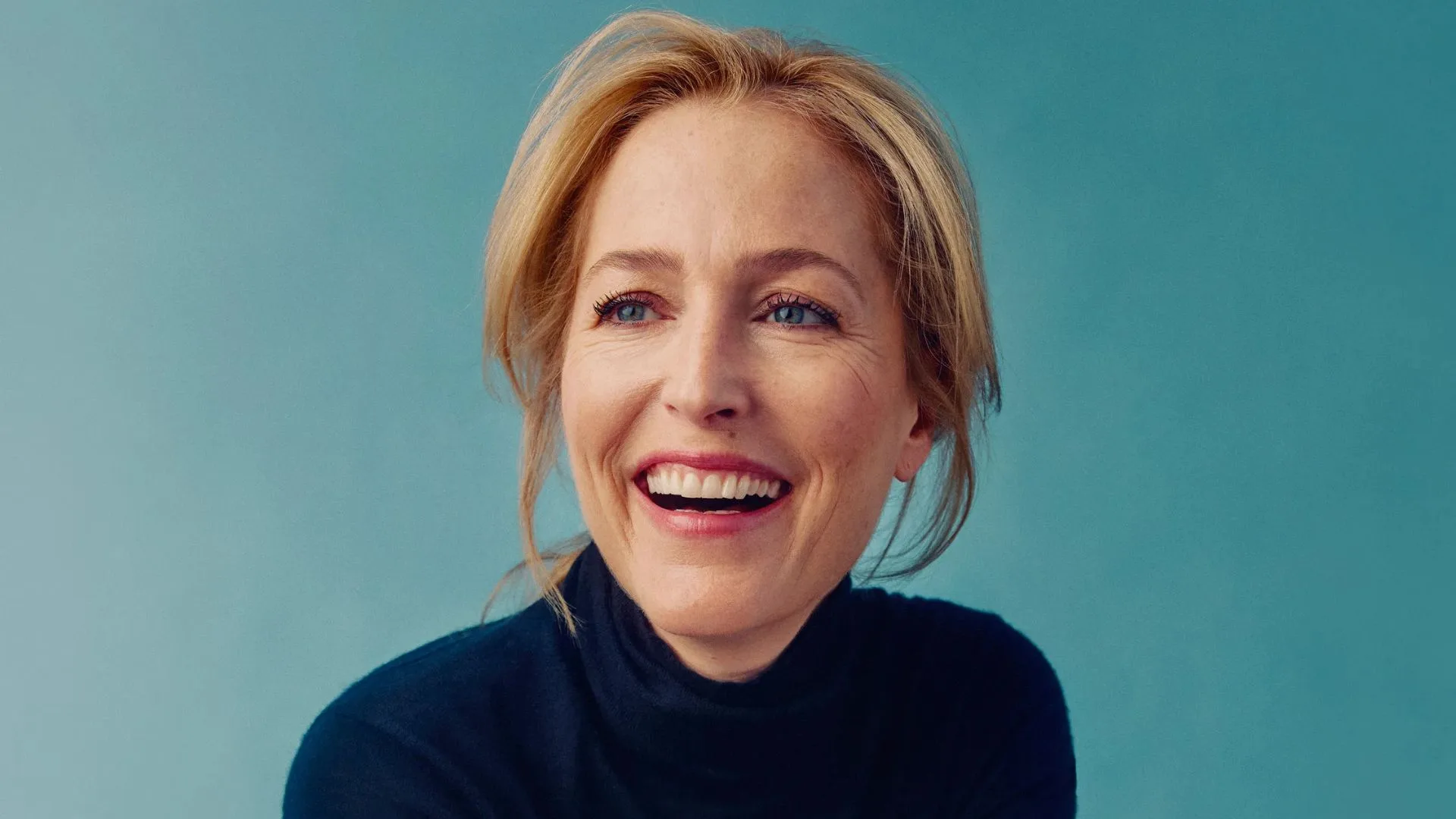 Gillian Anderson Reopens Call for Women's Sexual Fantasies in New Book ...